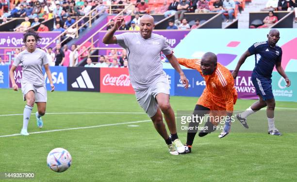 Robert Kidiaba parmi les légendes dans un match organisé par la FIFA ...